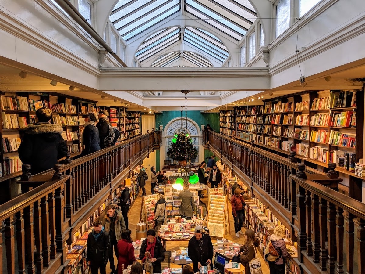 ロンドンにある本の虫憧れの優美な書店「Daunt Books」 - GOTRIP!